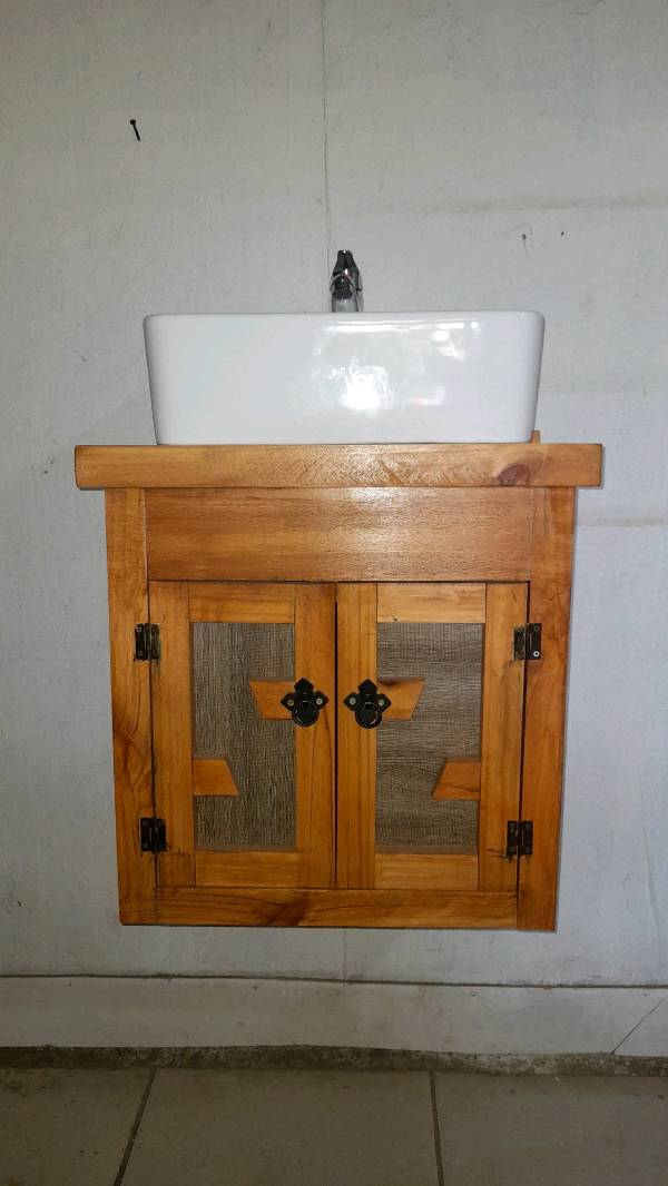 VANITORIO RUSTICO DE 50CM. P/PARED en La Granja