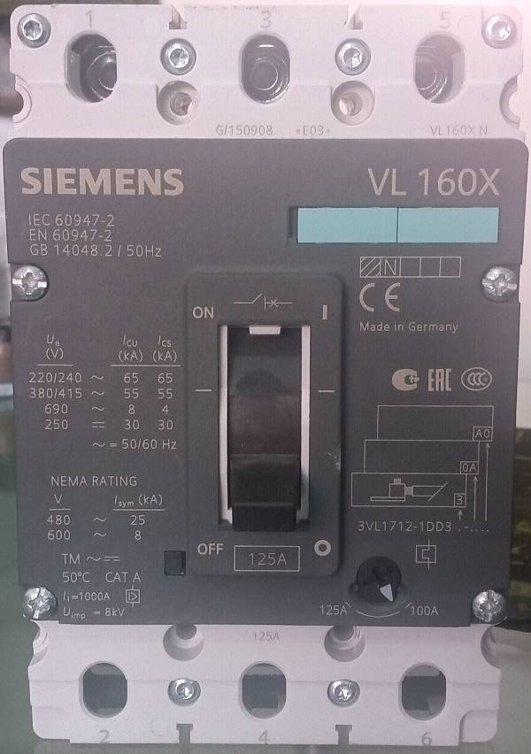 Breaker trifásico Siemens 125A VL 160X en Boydton
