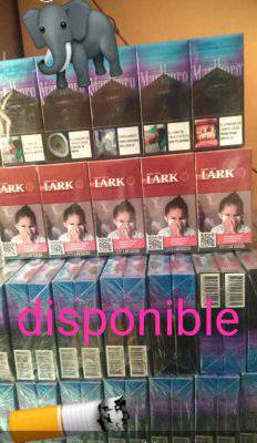 Cigarrillos lark en Quito