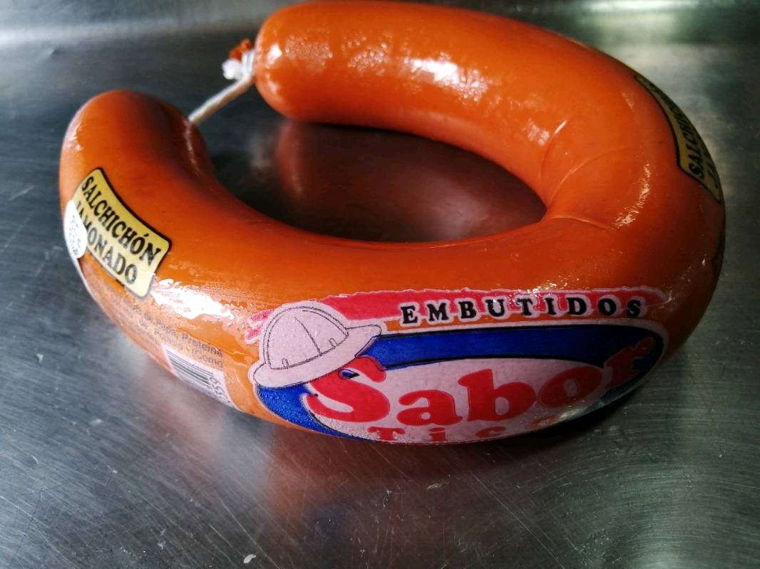 Salchichón jamonado 500gr en Alajuela