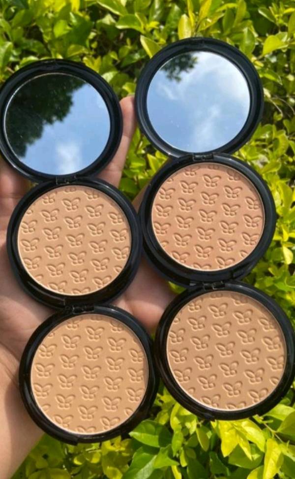 Polvo compacto- Day colors en Valledupar