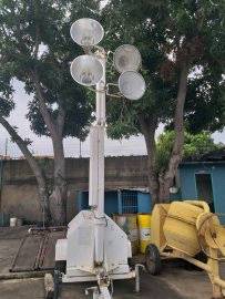 Generador 25kva con luminarias a gasoil en Barcelona