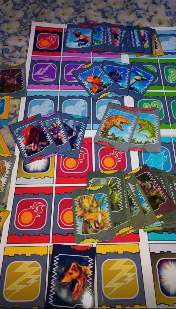 Cartas de dino rey en Siquirres