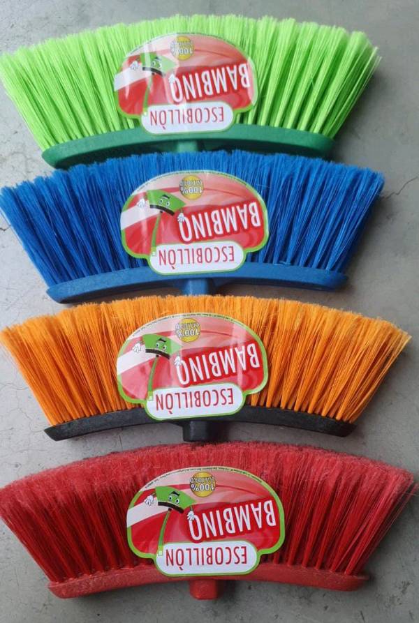 ESCOBA BAMBINO en Ica