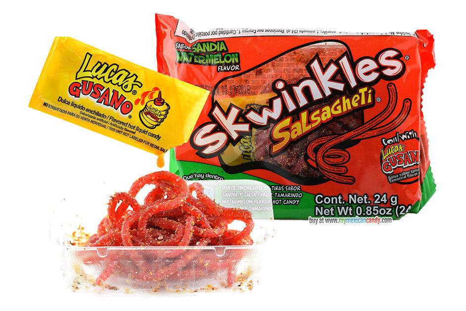 Skwinkles salsagheti con salsa lucas gusano en San Salvador