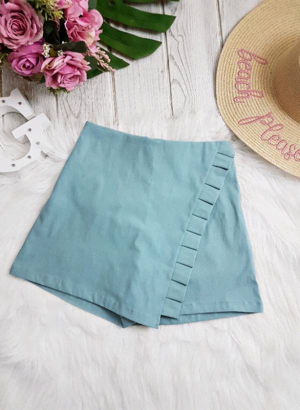 Faldashort Lua en Lima