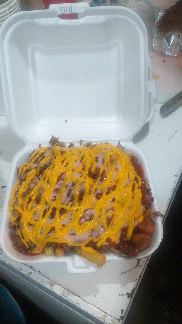 Yaroa de papa grande full en Santo Domingo