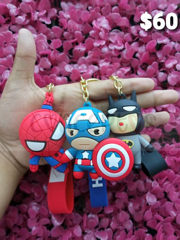 LLAVEROS DE PERSONAJES🥺🙉 en Valladolid