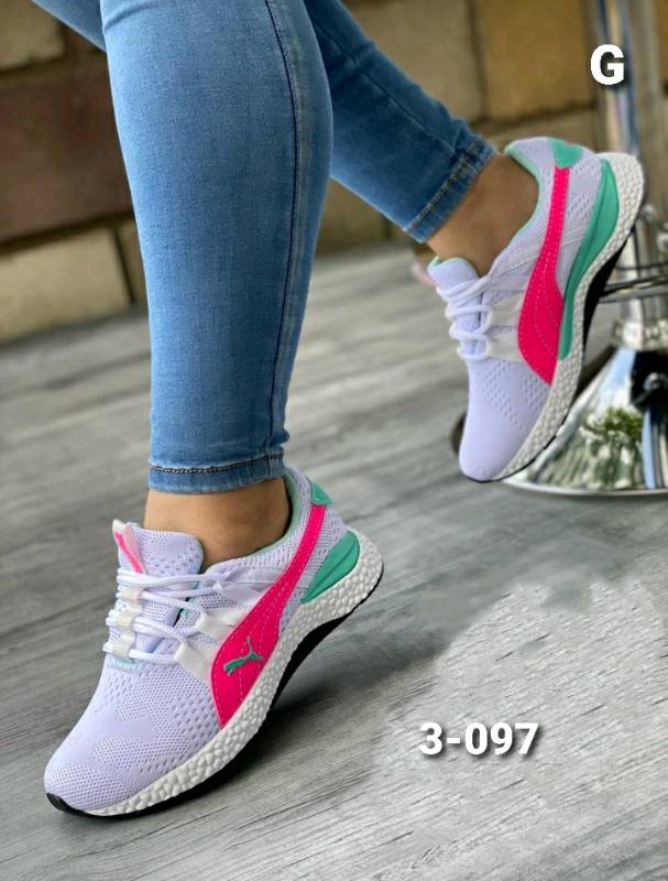 PUMA DAMA 😍💞👣 en Panama