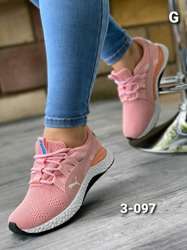 PUMA DAMA 😍💞👣 en Panama