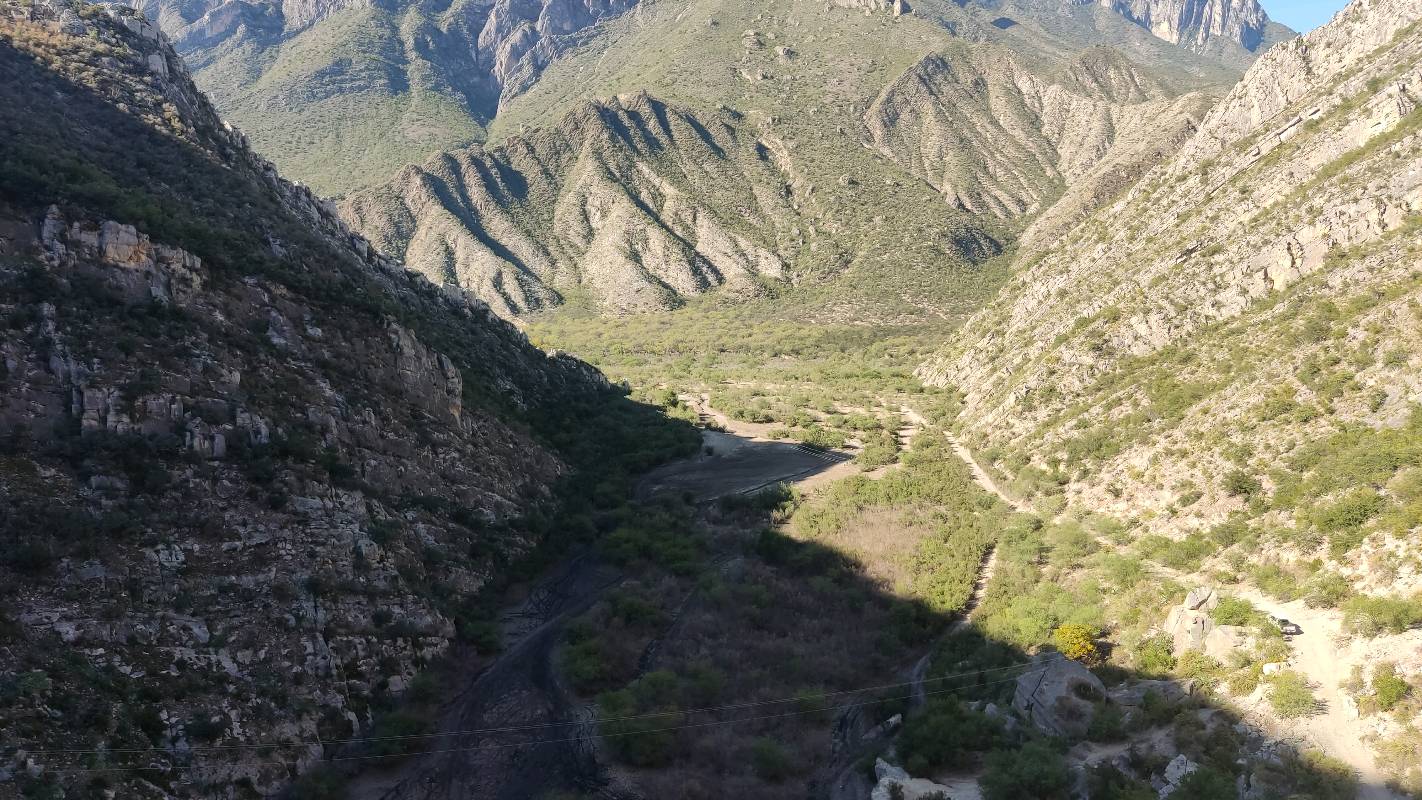 Presa rompepicos en Monterrey