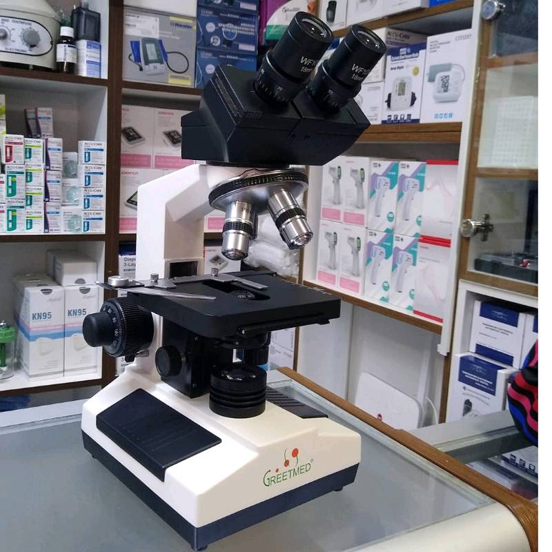 Microscopio Binocular GREETMED en Comas