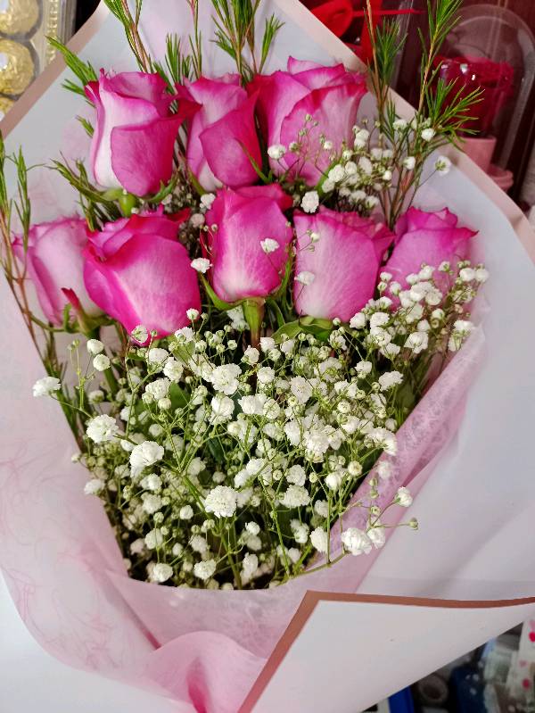 Ramo Rosas Ecuatoriana en Santiago