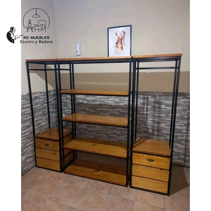 Guarda ropa estilo industrial en Fernando de la Mora