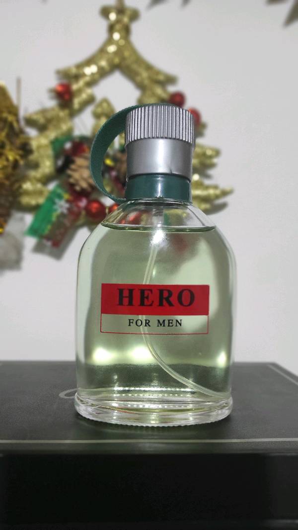 Hugo BOSS Red/Tradicional en Santiago