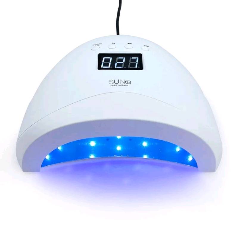 Codigo p00787Lampara de uñas 48w en Guayaquil