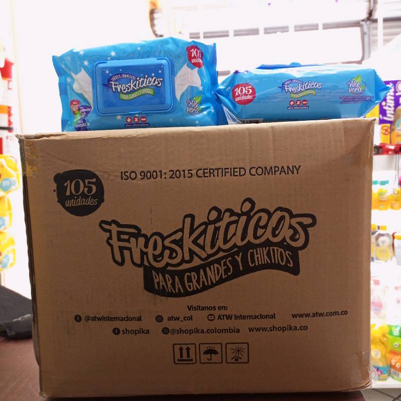 Pañitos Húmedos Freskitos en Bahia de Caraquez