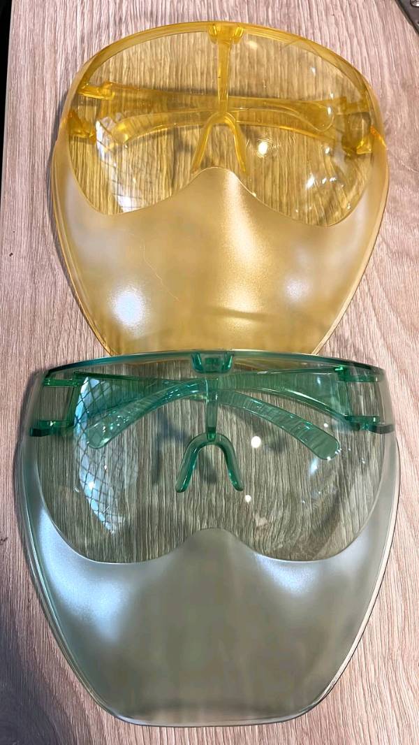 Mascarilla acrílica en Guayaquil