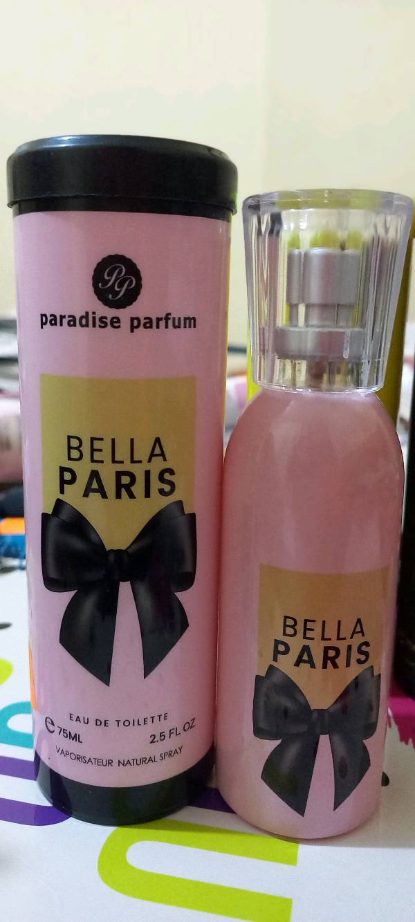 Perfumes colombianos de hombre y de mujer en Ambato