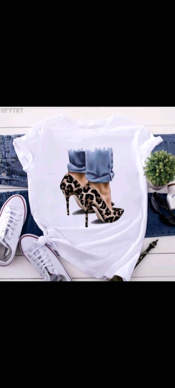 Poloche de mujeres disponible en San Cristobal