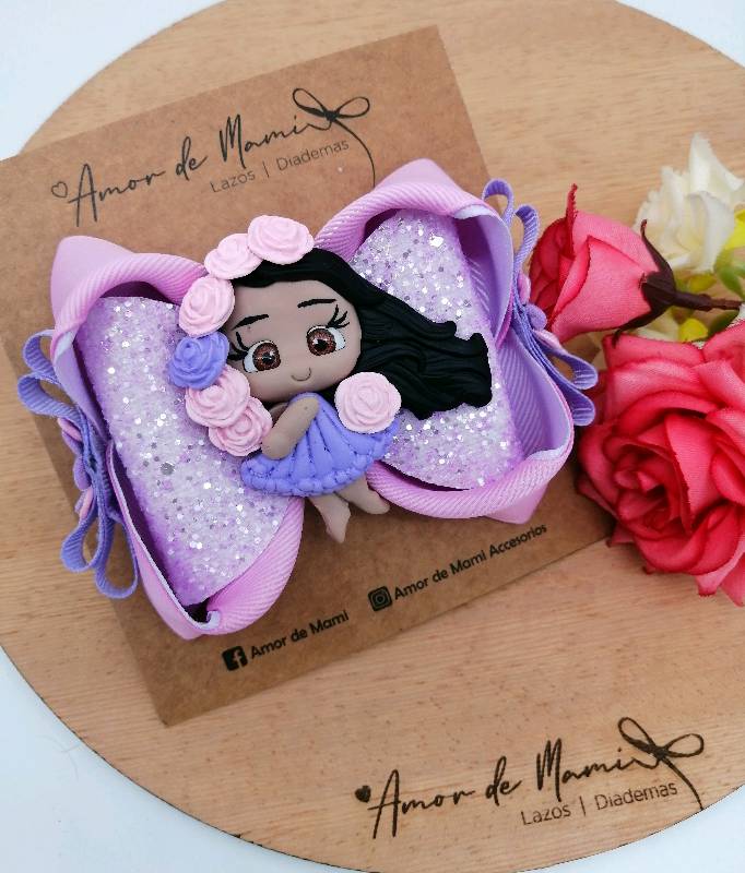 Lazo Isabella Madrigal en Santa Cruz