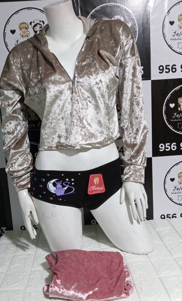 Polera plush en Arequipa