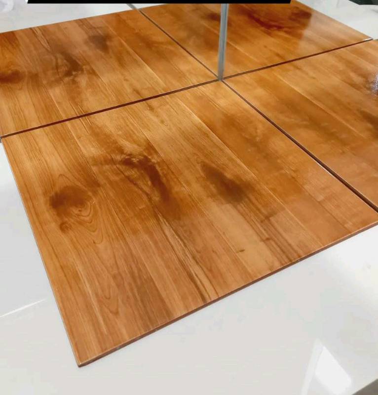 Pisos cerámicos formigres Deluxe 45x45