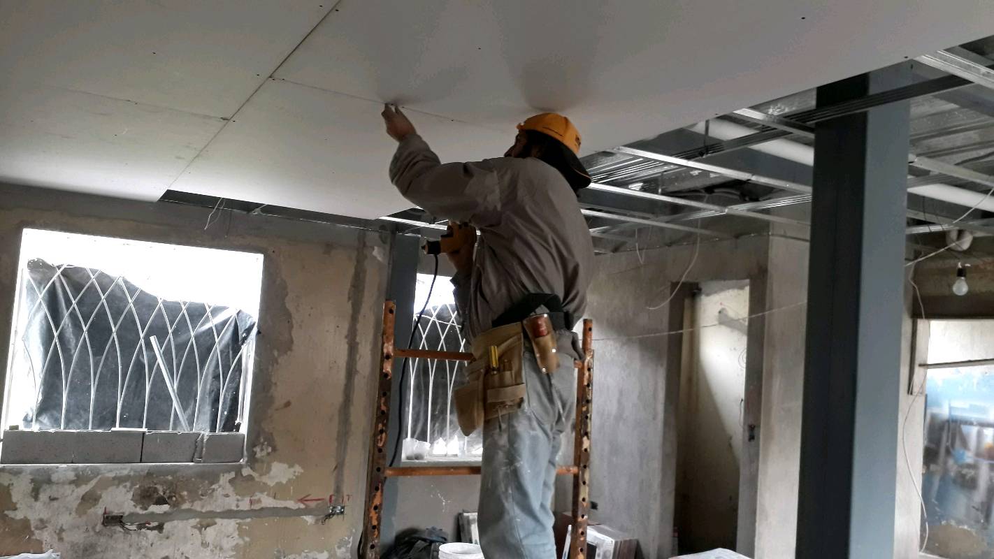 Gypsum tumbado plano m2 en Quito