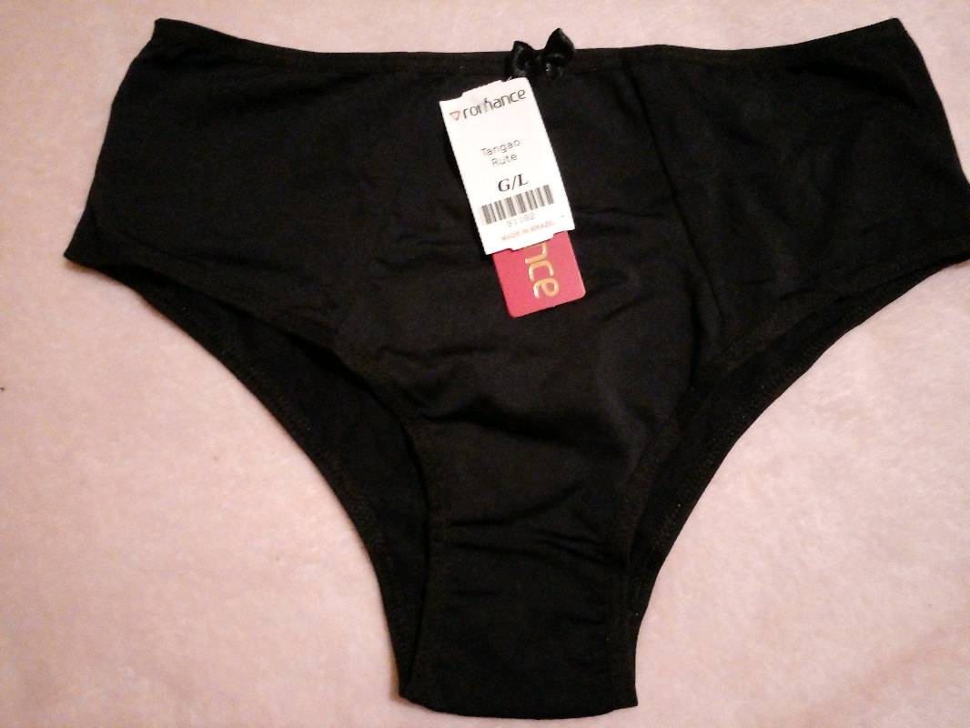 Tangas y bombachas Romance en Montevideo