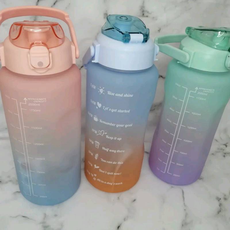 Pachónes motivacionales de 2 litros en Ciudad de Guatemala