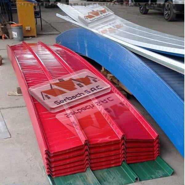 CALAMINON DE ALUZINC TR4 / TECHO RECTO Y CURVO en Comas