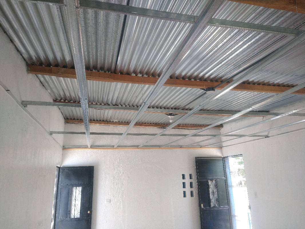 Cielo falso de PVC estilo madera en Guatemala City