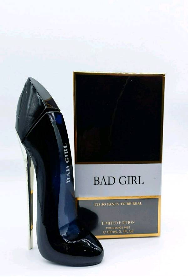 Perfume: BAD GIRIL en Medellin
