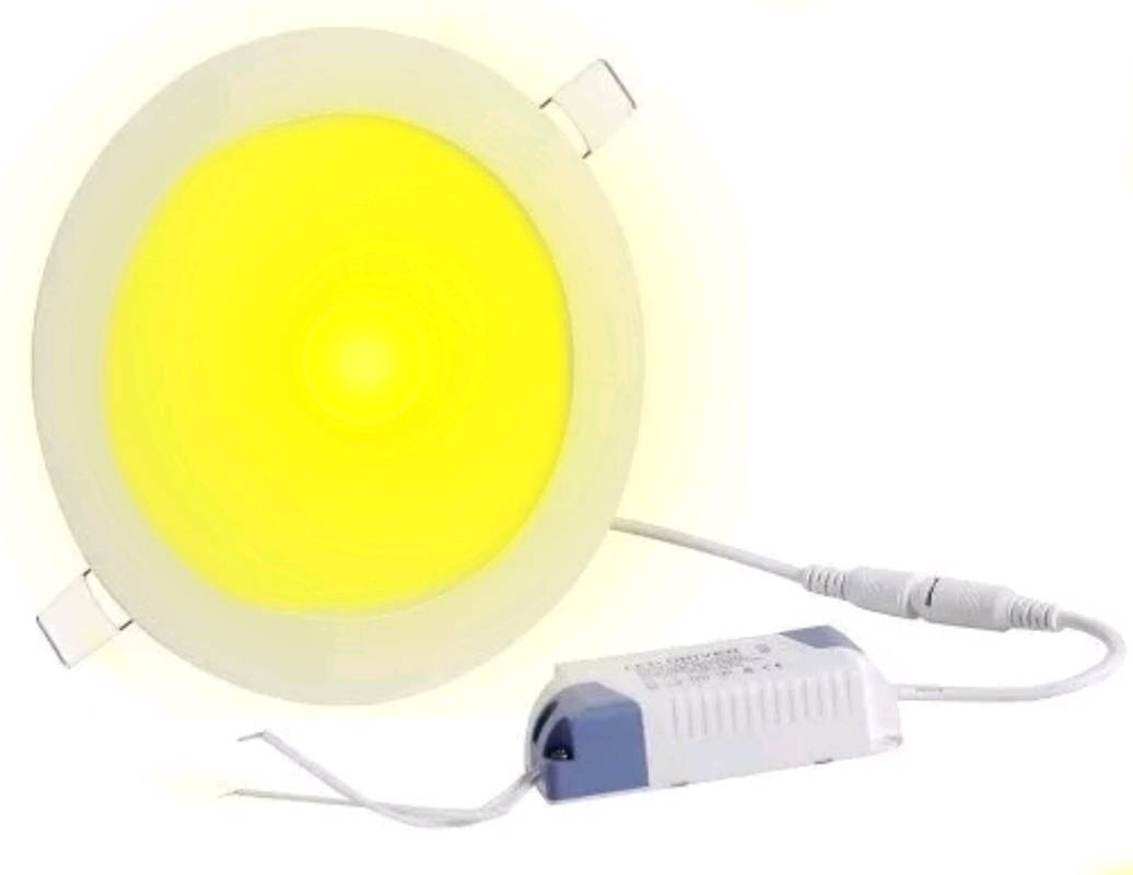 Panel LED 3W luz cálida en Madrid