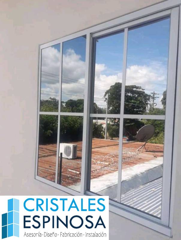 Ventana modelo ISO-1500 en Managua