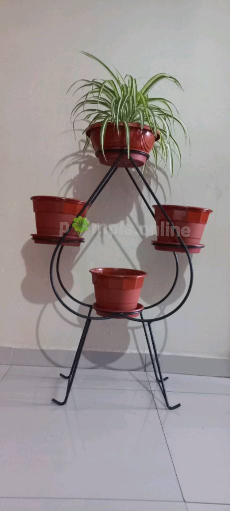 PORTA MACETERO MODELO "CORAZON" en Cusco