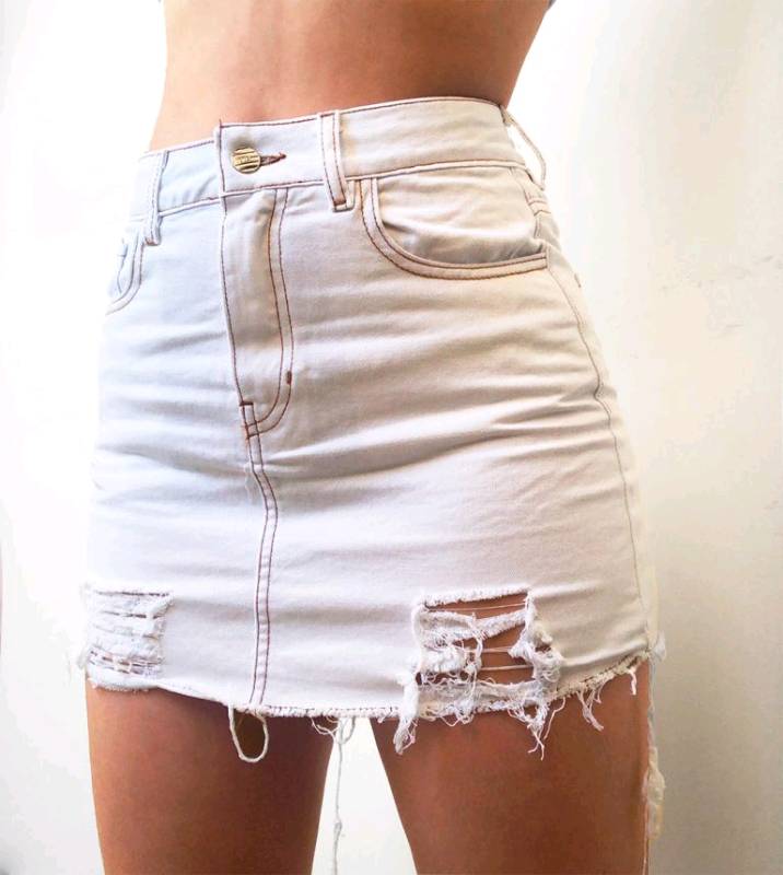 Mini Blanca Con Costura en Bronce en Corrientes