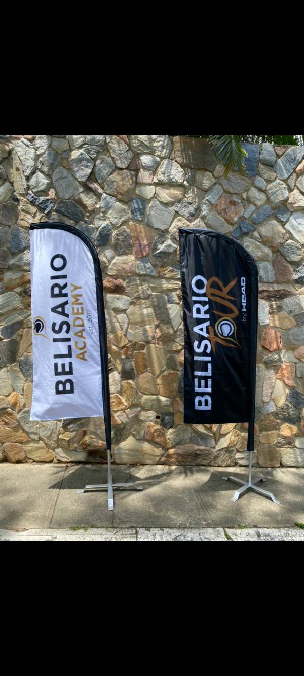 Banderines Publicitarios con estructura y base en Caracas