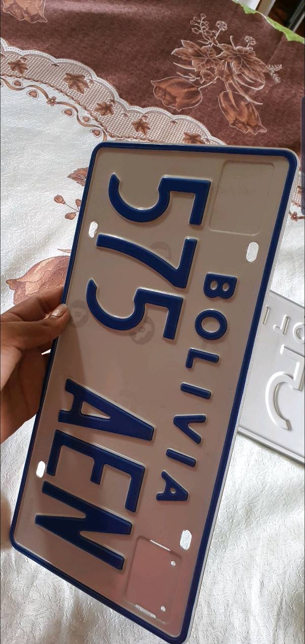 placas par con sticker en Oruro