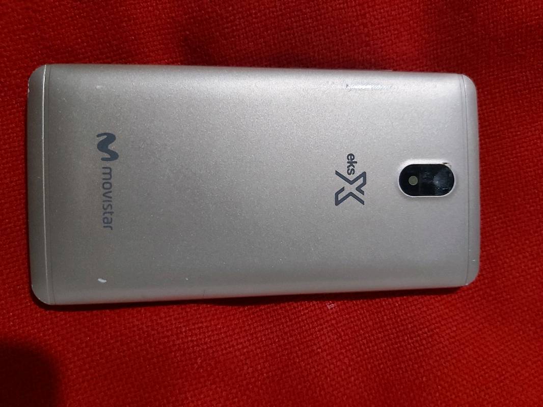 Celular eks x en Huancayo