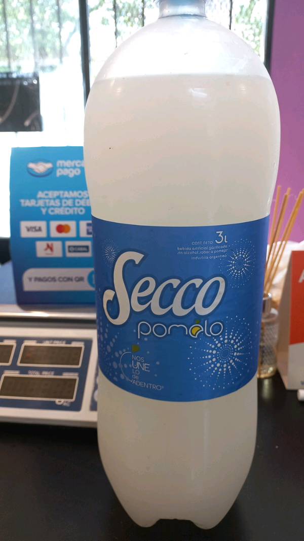 Gaseosa secco pomelo 3l en Villa Elisa