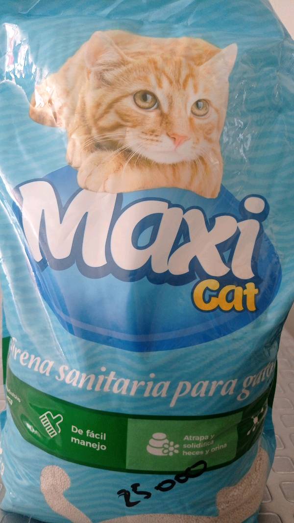 Arena para gato maxi cat x5kilos en Duitama