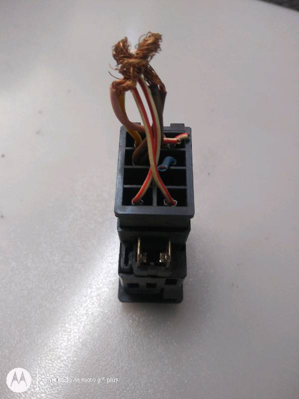 Multi Suiche Carro Luces Externa Universal en Caracas