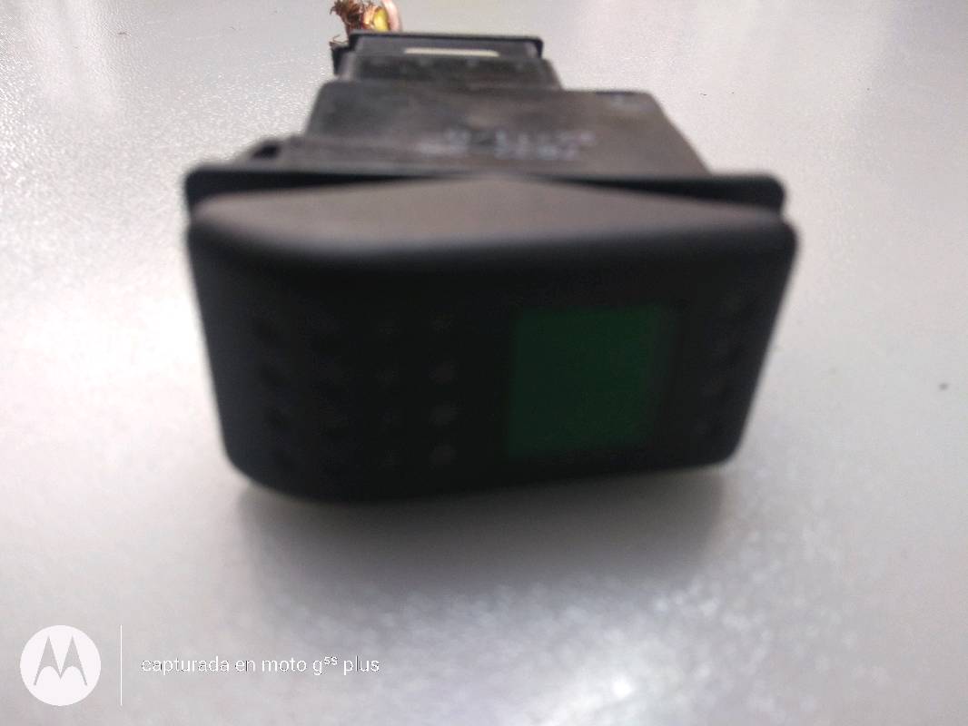 Multi Suiche Carro Luces Externa Universal en Caracas