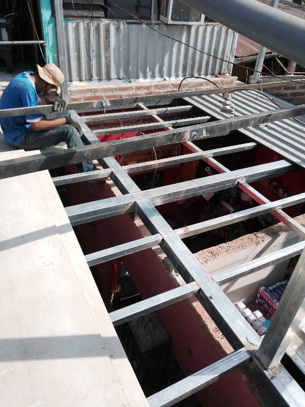 Entrepisos de estructura yprefabricado en Sonsonate