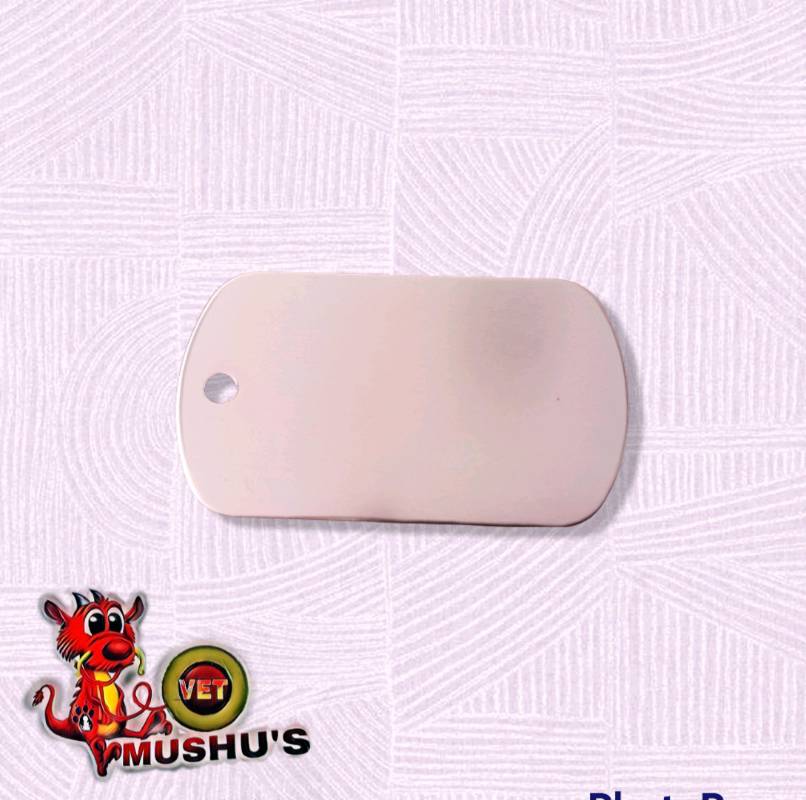 Placa de identificación (modelo militar) en Loja