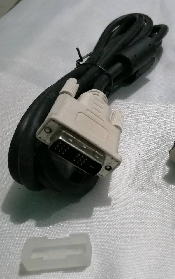 Disco duro, ram ddr2, cable dvi etc en La Libertad