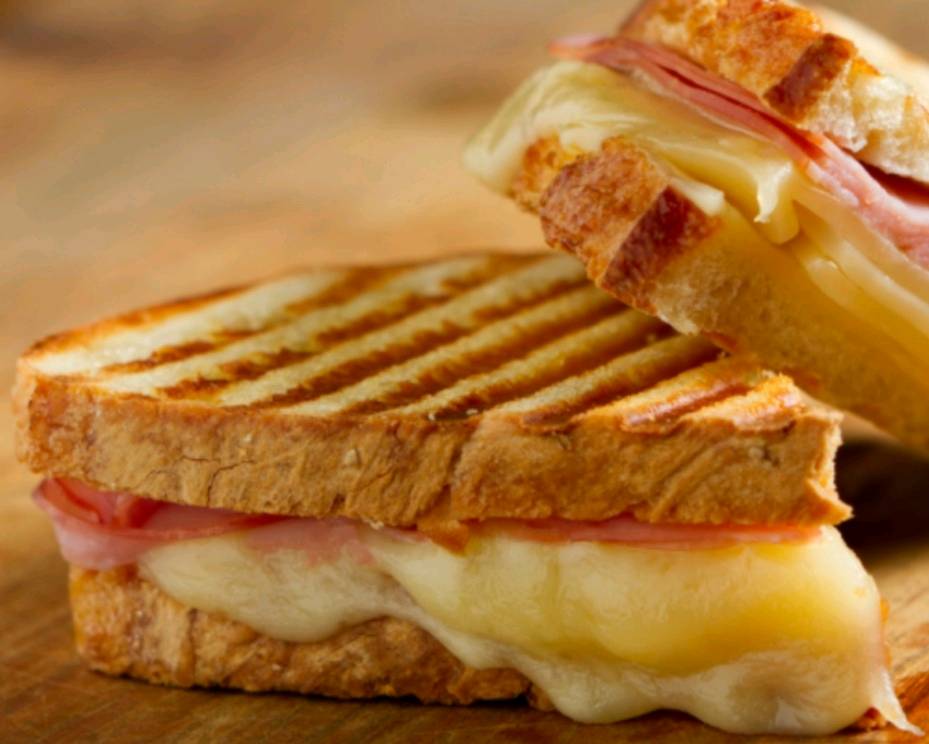 Tostada Mixta en Quito