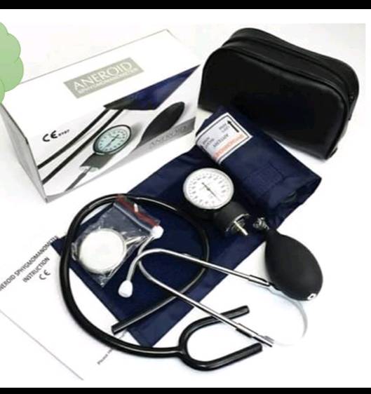 Kit de signos vitales en San Salvador