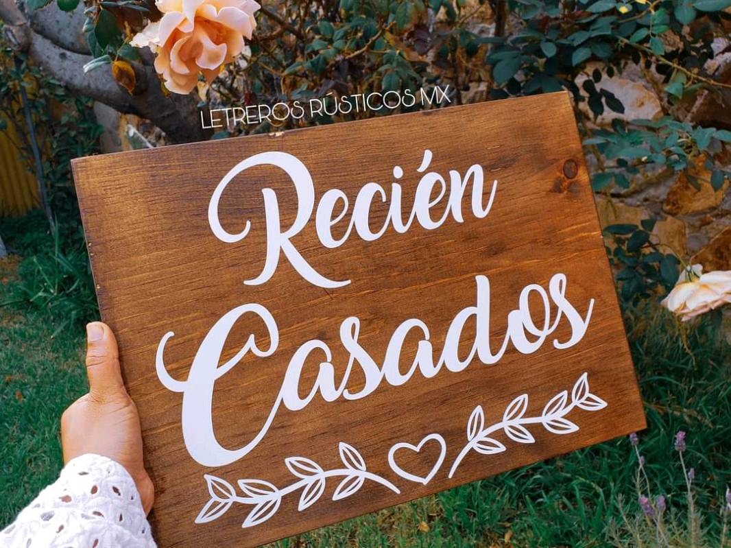 Letrero para Pajecitos Grande en Tijuana